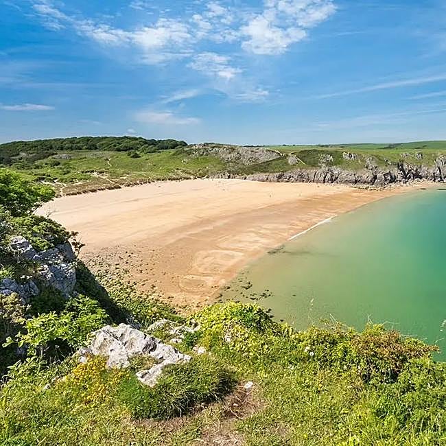 Así es el refugio secreto de vacaciones de Kate Middleton: Barafundle Bay, la mejor playa de ...